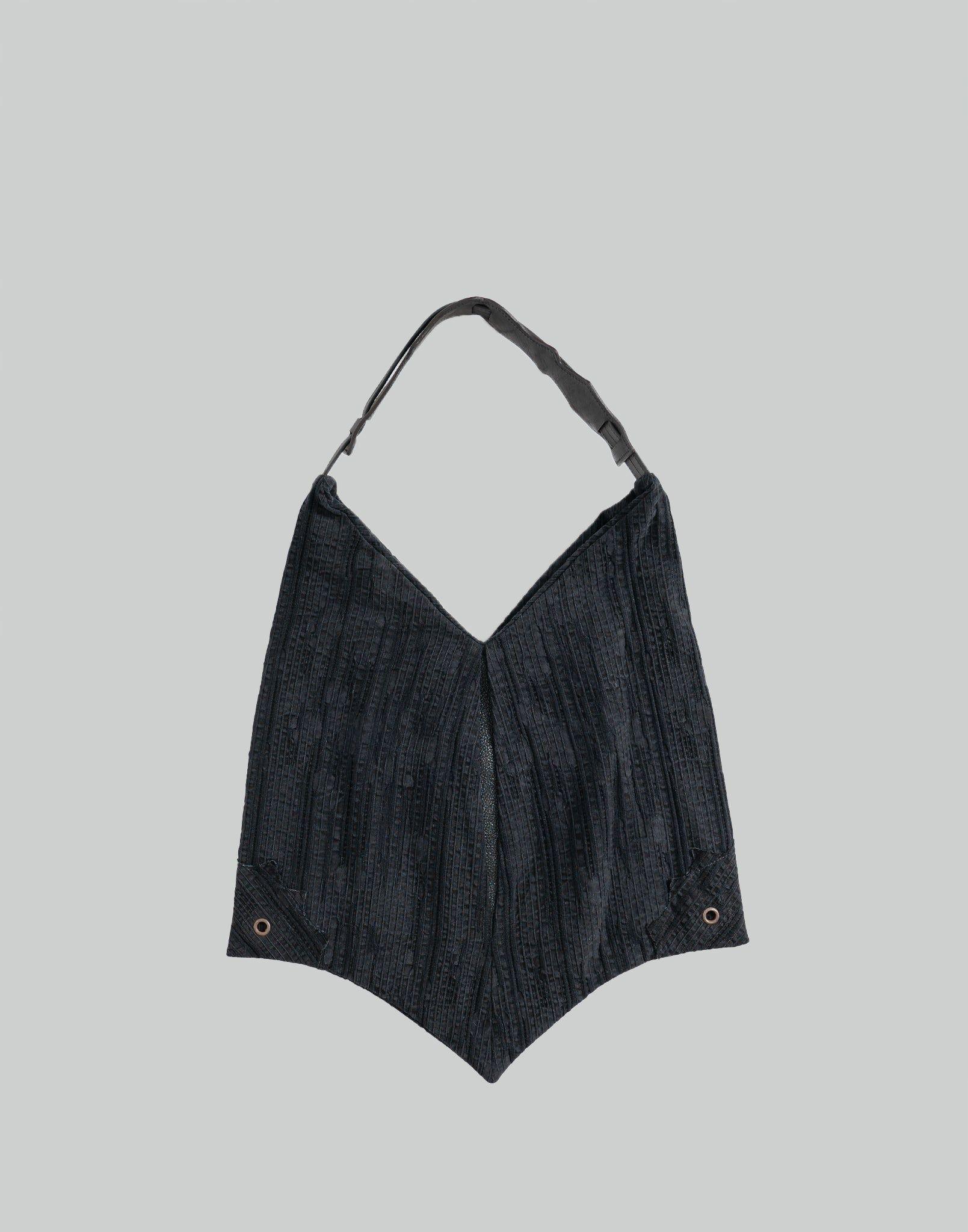 professor.E E Triangle Tote – 082plus